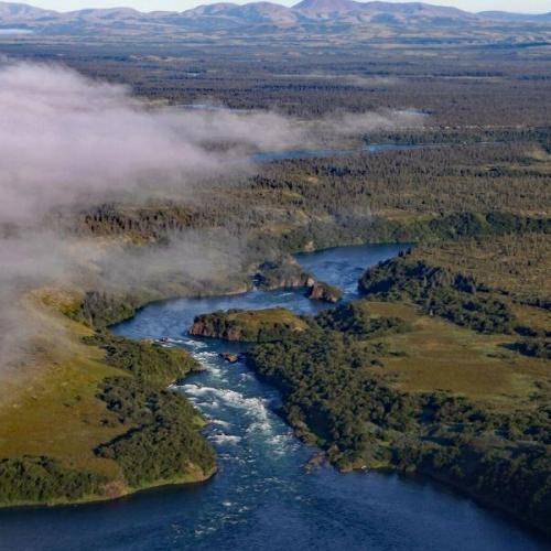 Newhalen River Gorge - Rainbow King Lodge Alaska
